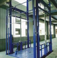 China 1000kg Capacity 3kw Automatic Cargo Elevator Door For Industrial Building for sale