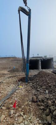 China Hydraulic Vibroflot with 29Nm Eccentric Moment 43 Hz Frequency and 150Kw Power for Soil Improvement for sale