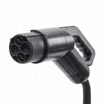 China CHAdeMO EV Fast Charger Connector 200A 1000V DC with 5M Cable for Japanese Standard Charging Stations for sale