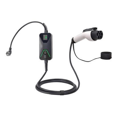 China Portable EV Charger 7kW 32A 3.7kW 16A CE Certified 220V AC Load Power Copper Cable for sale