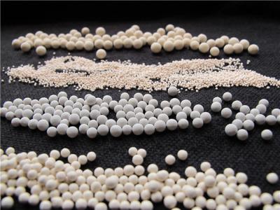 China Low Abrasion 2.0mm Activated Alumina Water Treatment for sale