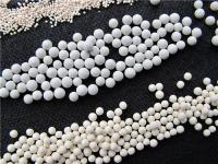 China Glass Manufacturing 1.2mm Activated Alumina Adsorbent for sale