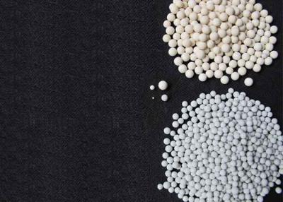 China Water Absorbing 4*8 Mesh 3.6mm 4A Molecular Sieve Desiccant for sale