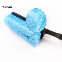 China Multifunctional Soft Bristle Car Detailing Brush With Foam Bottle for sale
