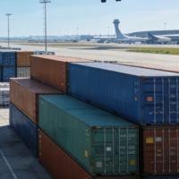 China Shenzhen Port Sea Freight China To Europe E-Commerce DDP Door To Door Min 0.5 CBM for sale