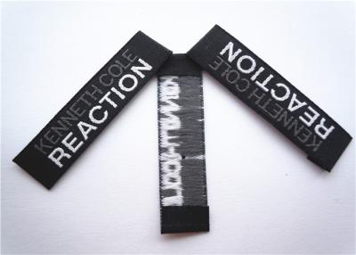 China Custom Fashion Paper Hang Tag Garment Hang Tag Clothing Hang Tag In China for sale