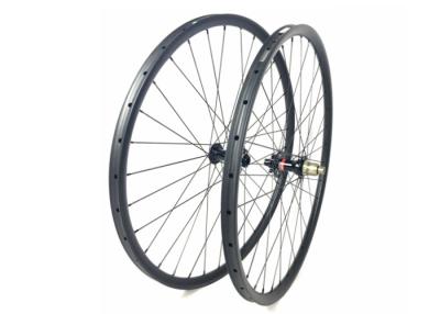 China 3K / UD Carbon Fiber Lightweight 27.5 Wheelset For Cross Country Hookless Design for sale