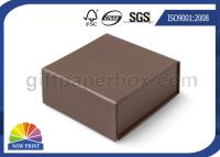 China Luanch Kits Hinged Lid Gift Box Gift Wrap Box Glossy Matte Coating Hot Stamping for sale