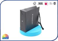 China Matte 300gsm Paper Shopping Bags With Smooth Silk Braid Rope Glue Sealed for sale