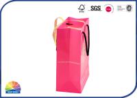 China Gloss Lamination Paper Gift Bag With Ribbon Decoration Nylon Ropes for sale