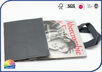China 210gsm Matte Lamination Coated Paper Bag Embossing Customized Logo With Handle for sale