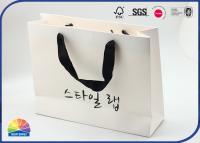China Big 200gsm Coated Paper Gift Bag Matte Lamination With Handle Luxury Product for sale