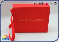 China Red Color Luxury Paper Gift Bag Matte Lamination Gold Hot Stamping With Handle for sale