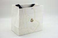 China Customized Logo Spot UV Printed Paper Shopping Bags Large Size for sale