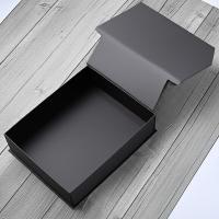 China Matte Surface Foldable Gift Box with Glossy Surface and Eco-friendly Material for sale
