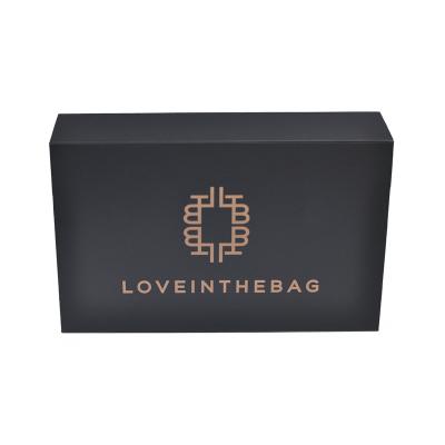 China Customizable Gift Packaging Box for Jewelry and Cosmetics in White Black Red or Pink for sale