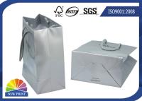 China Glossy / Matt Custom Printed Paper Bags With Handle Rope For Garment for sale