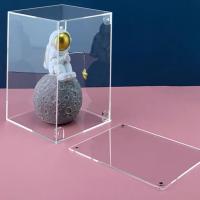 China Shatter-Resistant Acrylic Figure Display Case High Transparency Dust-Proof Magnetic Closure Storage Box for sale