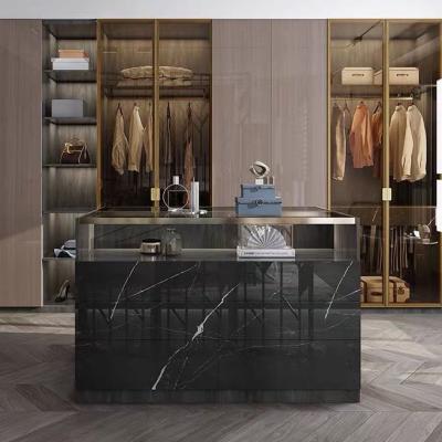 China E0 Standard Modern Wooden Swing Door Closet Auto Lacquer Finish Highly Practicable for sale