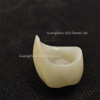 China Natural Translucent Zirconia Seamless Integration with Natural Dentition Experienced Dental Manufacturer Good Price for sale