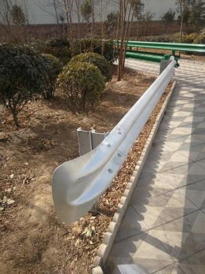 China Highway Guardrail M180 W-Beam 2.7mm Thickness Hot Dip Galvanized Steel Safety Barrier 4m/6m Length for sale