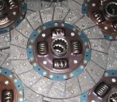 China Clutch Cover Disk Pressure Plate 3A011-25110 3A011-25130 Kubota M4700 Tractor F2803 for sale