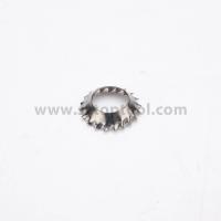 China Polished Stainless Steel Lock Washer Din6798V External Tooth Lock Washer for sale