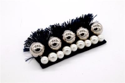 China Handmade beads,handmade bow High-grade imitation pearls,Glass bead shoe decoration /Fashion shoe accessories for sale