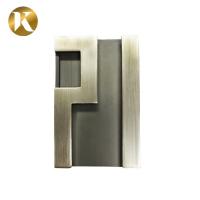 China 35mm Irregular Pin Belt Buckles New Style With Customization Design for sale