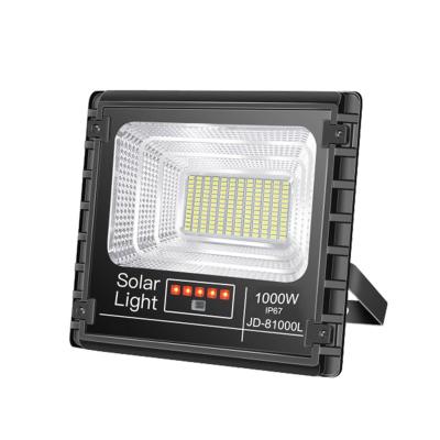 China Reflector LED Solar Flood Light Power Aluminium IP66 30W 60W 300W Industrial Outdoor for sale