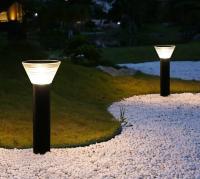 China Aluminum 20W Solar Powered Lawn Lights Painted Matte Solar Garden Lamps for sale