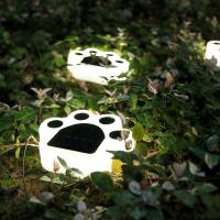 China 5000K 70lm Solar Decorative Lights Plug In Cat Paw Print Solar Lawn Lamp for sale