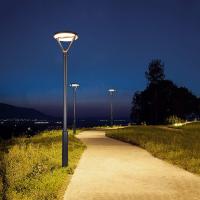 China Hot Sell Decorative Gate Pillar Light Power Item Lighting Outdoor LED Solar Garden Light for sale