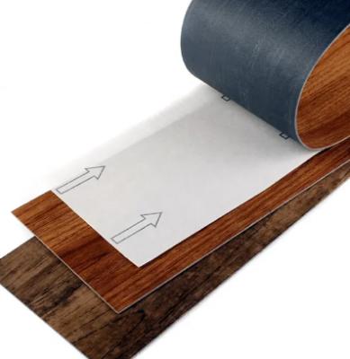 China Best Selling Wear-Resistant Vinyl Flooring Lvt Waterproof Peel Stick Tile Self-Adhesive Floor Plank for Hotels Indoor Use for sale