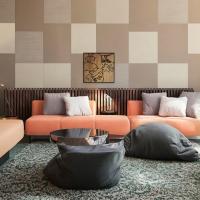China Fast Shipping Popular Design Modern Wooden Slat Acoustic Wall Panels with Sound Absorption for Bedroom Living Room & Hotel for sale