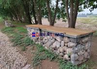 China Galvanized Steel Welded 200cm Gabion Basket Bench With Pine Wood Boards for sale
