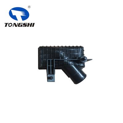 China Plastic Intercooler Water Tank Nissan Juke L4 1.6L 2011-2012 Intercooler Coolant Reservoir for sale