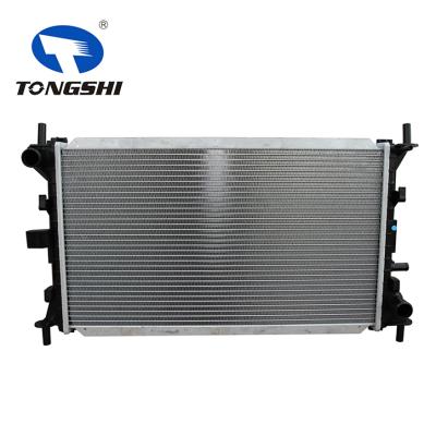 China Car Radiator for Ford Focus 2.0 EFi 98/ST170 2000- MT for sale
