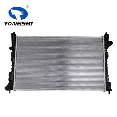 China Auto Radiator for Ford Taurus Limited V6 3.5L 2007-2010 MT for sale