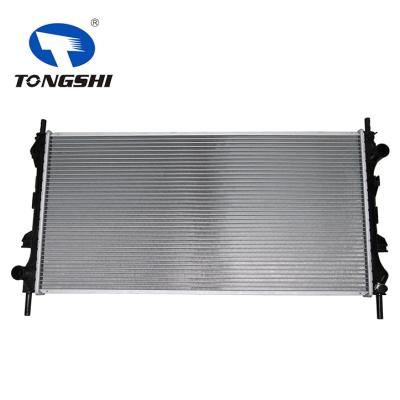 China Auto Radiator for Ford Transit 2.4T DCI 135HP 2004- MT for sale