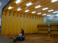 China Manual Folding Booth Bus Spray Booth Gas Heating Back Wall Extraction for sale