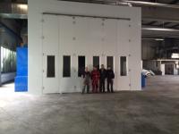 China 20m Bus Spray Booth Two Side Wall Extraction Gas Burner Heating Rock Wood for sale