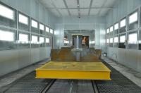 China Industrial Steel Structure Paint Booth with PLC Control System and Glass Observation Windows for Metal Fabrication for sale