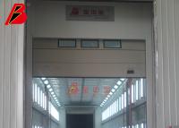 China Industrial Man Lift for Bus Truck Paint Booth 2.5m Minute Custom Spray Booth Equipment for sale
