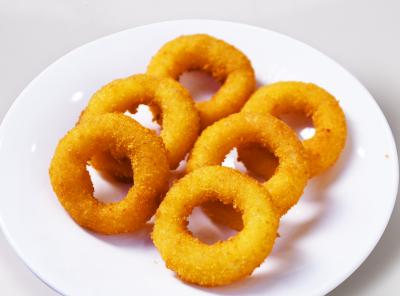 China Crispy Golden Classic Fried Onion Rings Frozen Ready Meal Fried And Ready To Eat Appetizer for sale