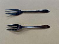 China Food Grade 304 Stainless Tableware Low MOQ Dessert Fork MC Mini Cake Utensil for sale