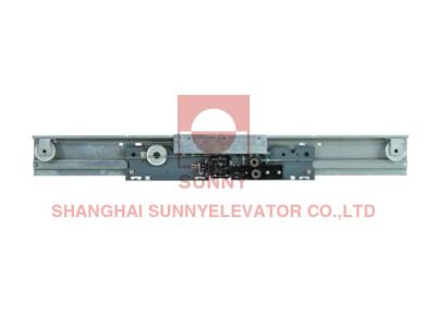 China 2 Leafs Elevator Center Opening Landing Door Device For Door System for sale