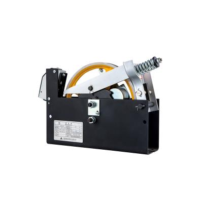 China 0.25~2.5m/s Speed Elevator Overspeed Governor with 240mm Sheave Diameter and 1000~2000N Rope Tension for sale
