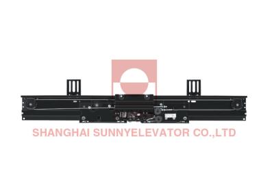China Passager Elevator Landing Door Device Center Opening Common Weight Type for sale