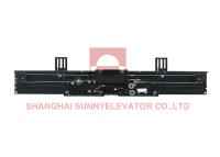 China Two Panels Elevator Spare Parts Lift Landing Door Device Fireproof Type for sale